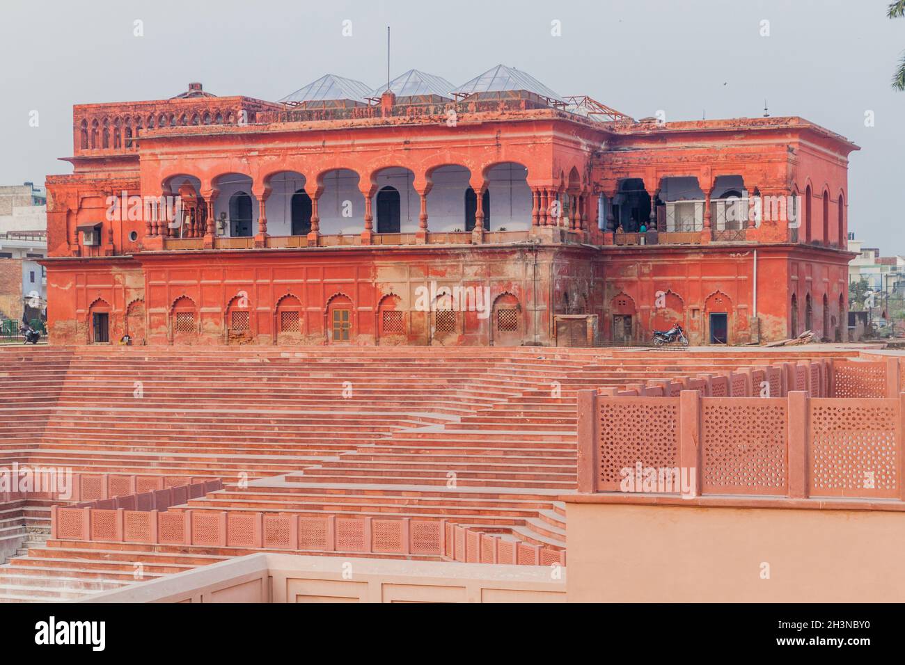 India uttar pradesh lucknow baradari hi-res stock photography and ...