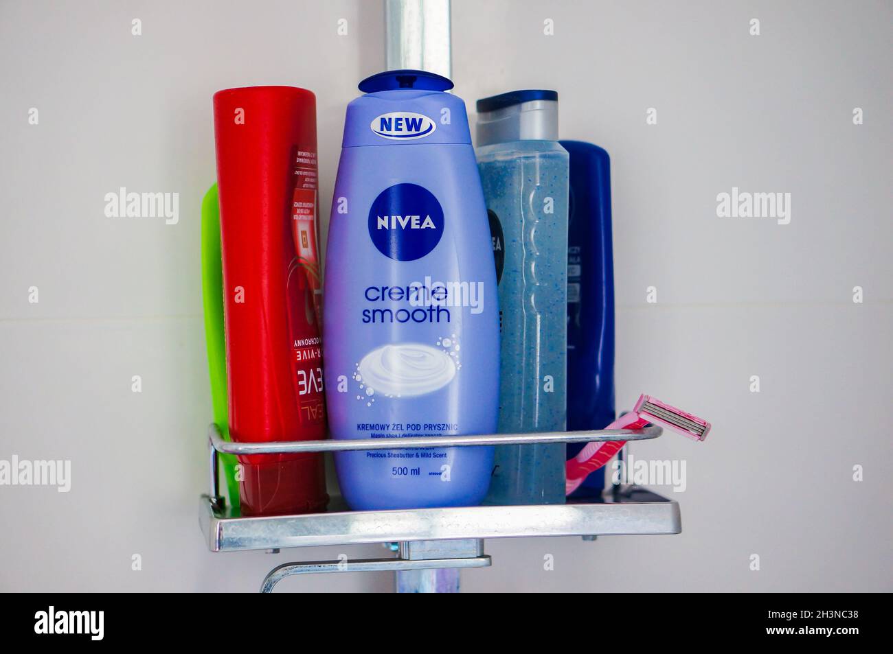 Nivea creme hi-res stock photography and images - Alamy