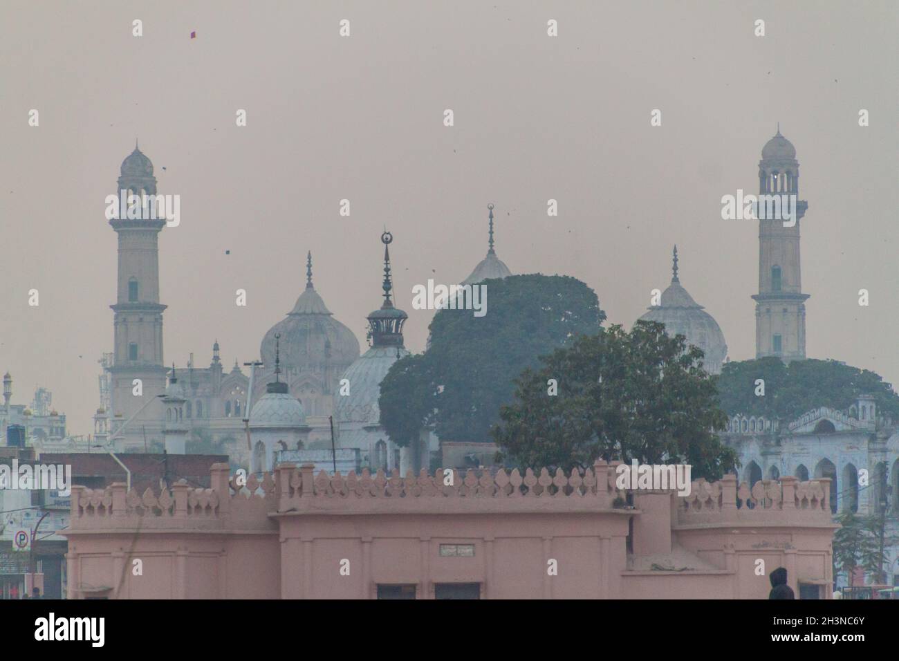 Asfi mosque at Bara Imambara complex in Lucknow, Uttar Pradesh state ...