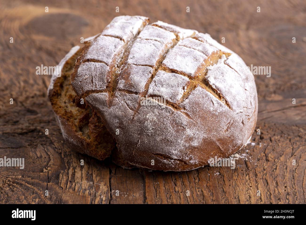 Fresh rye bread hi-res stock photography and images - Alamy