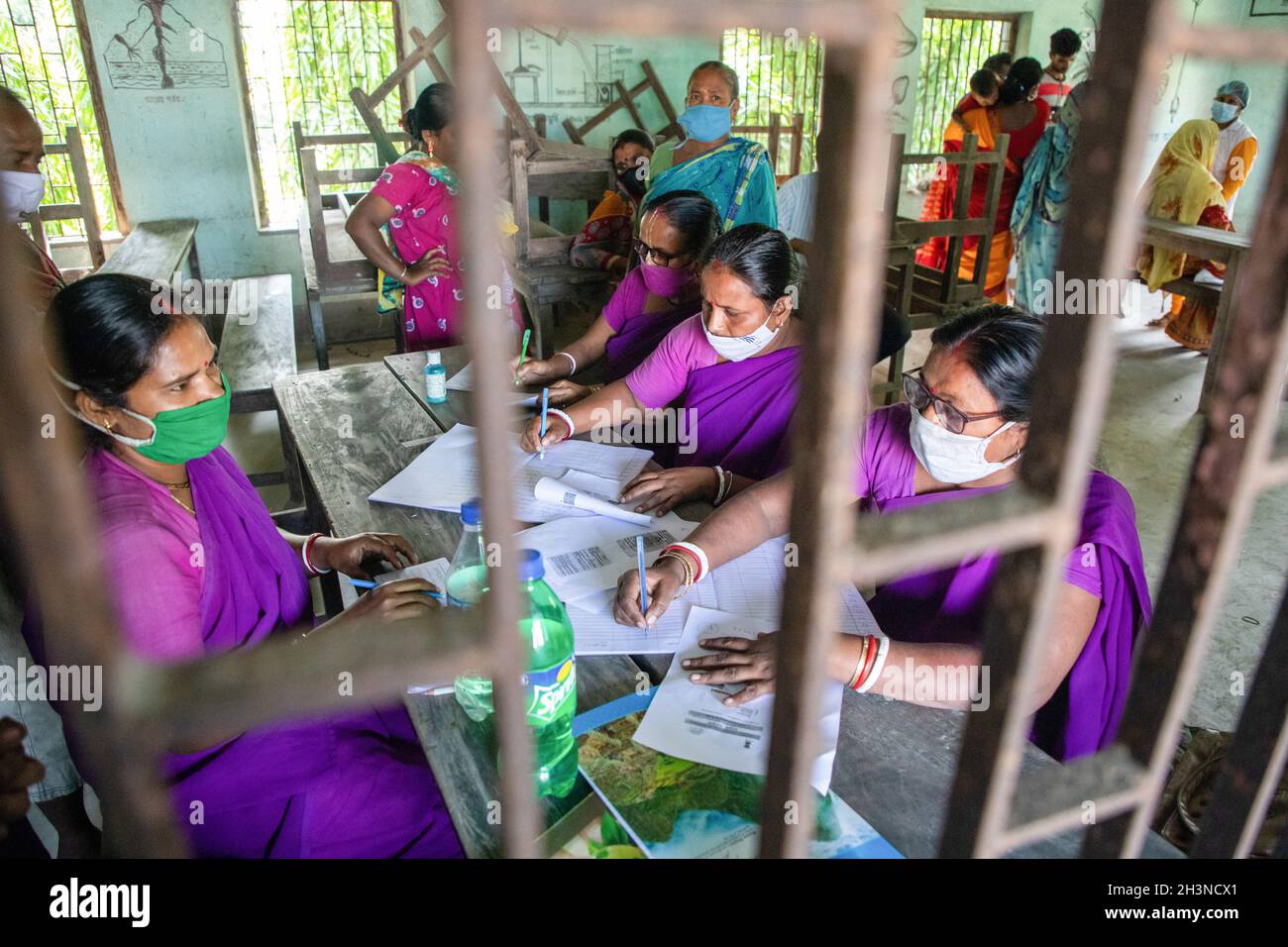 Social health activist india hi-res stock photography and images - Alamy