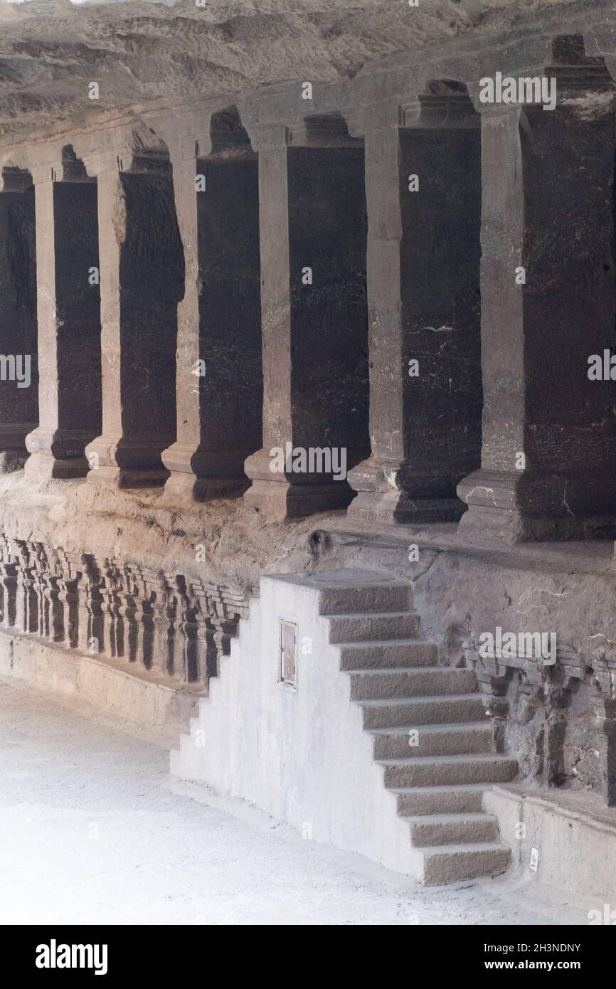 Kailasa temple ellora column hi-res stock photography and images - Alamy