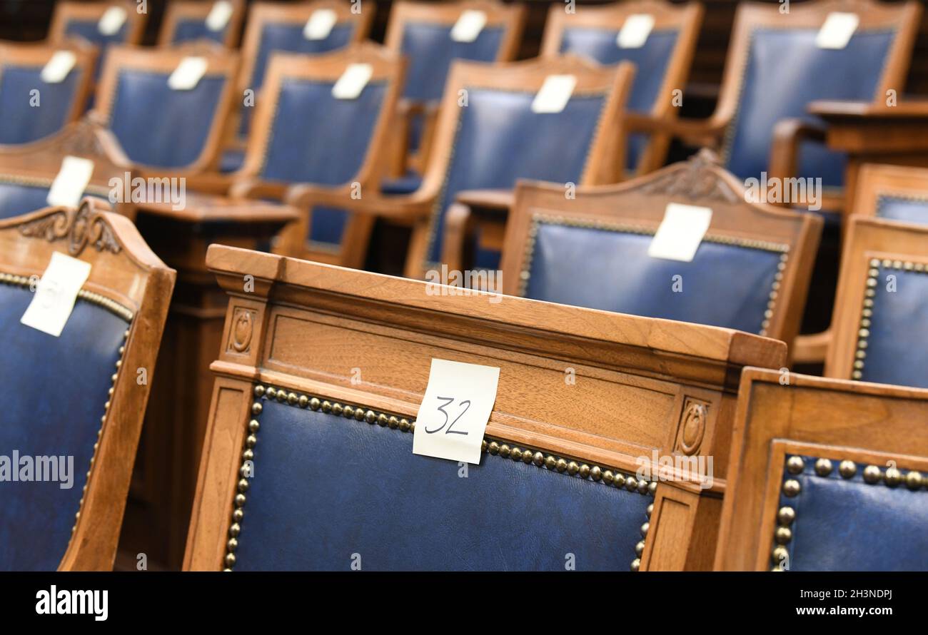 Initial rit hi-res stock photography and images - Alamy