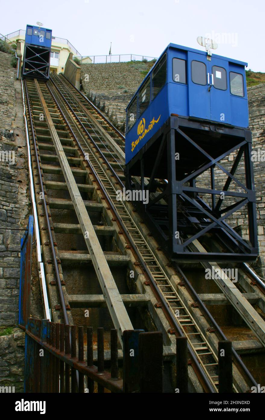 Lift to west cliff beach hi-res stock photography and images - Alamy