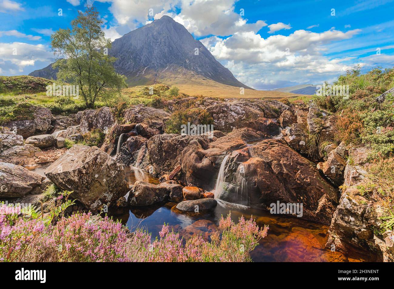 Scottish landmark hi-res stock photography and images - Alamy