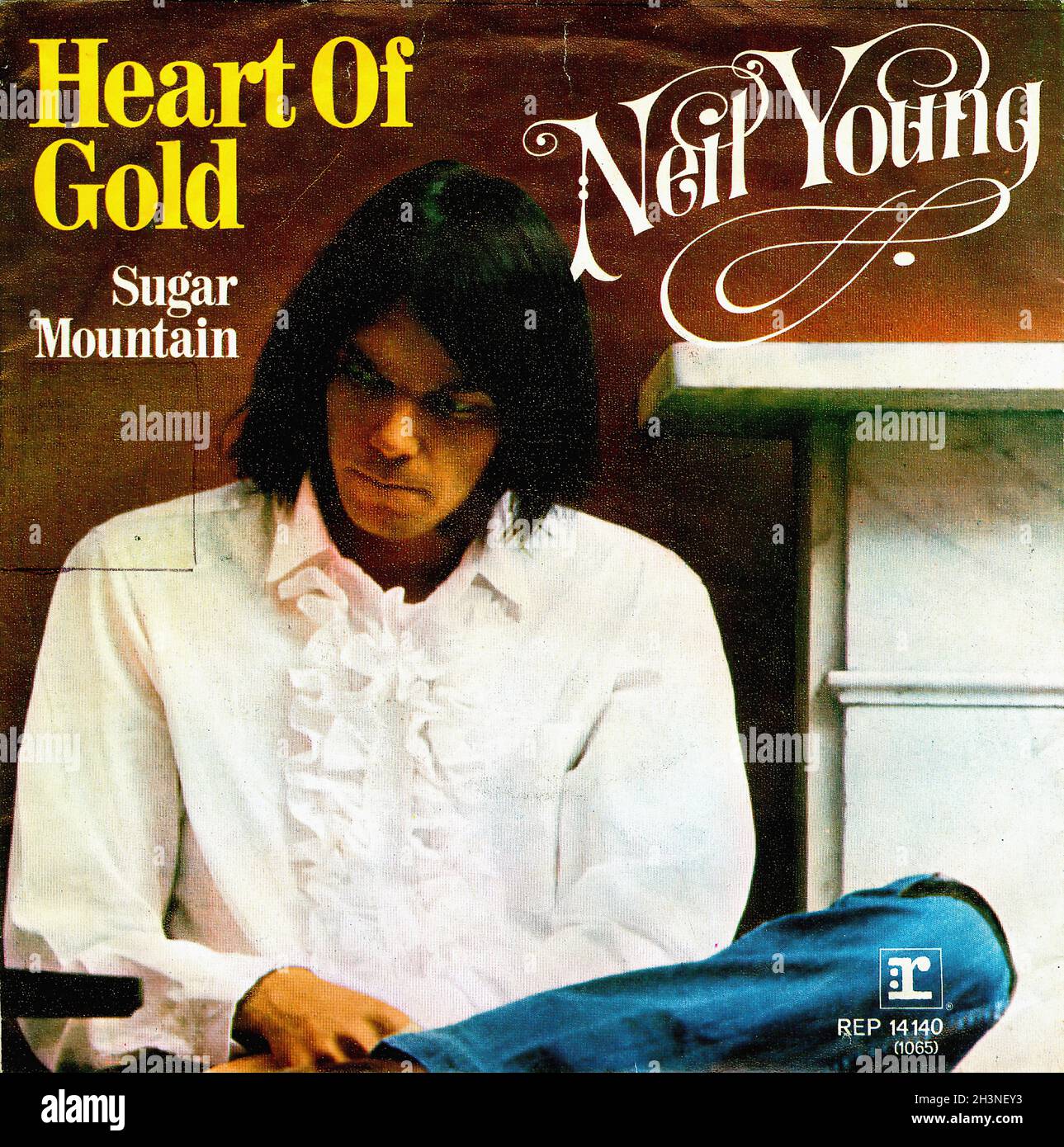 Vintage Vinyl Recording - Young, Neil - Heart Of Gold - D - 1971 Stock ...