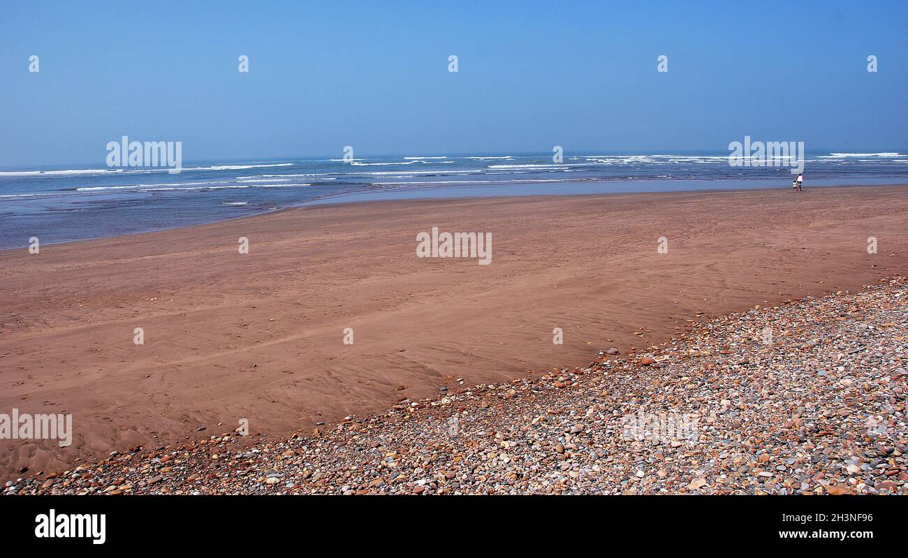 Mouth of the Oum Errabia river, the city of Azemmour in Morocco Stock ...