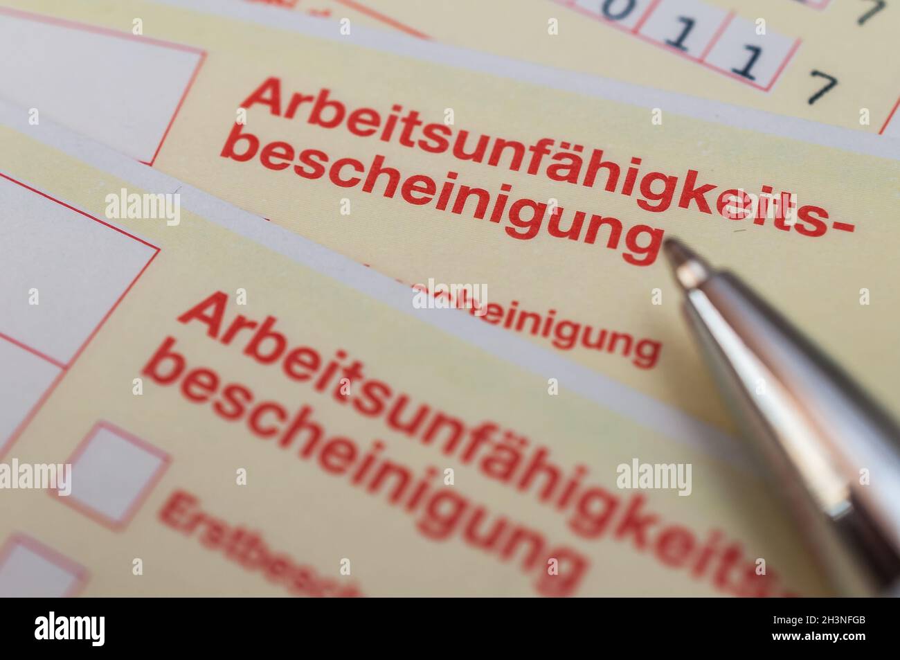 Certificate of insurance hi-res stock photography and images - Alamy