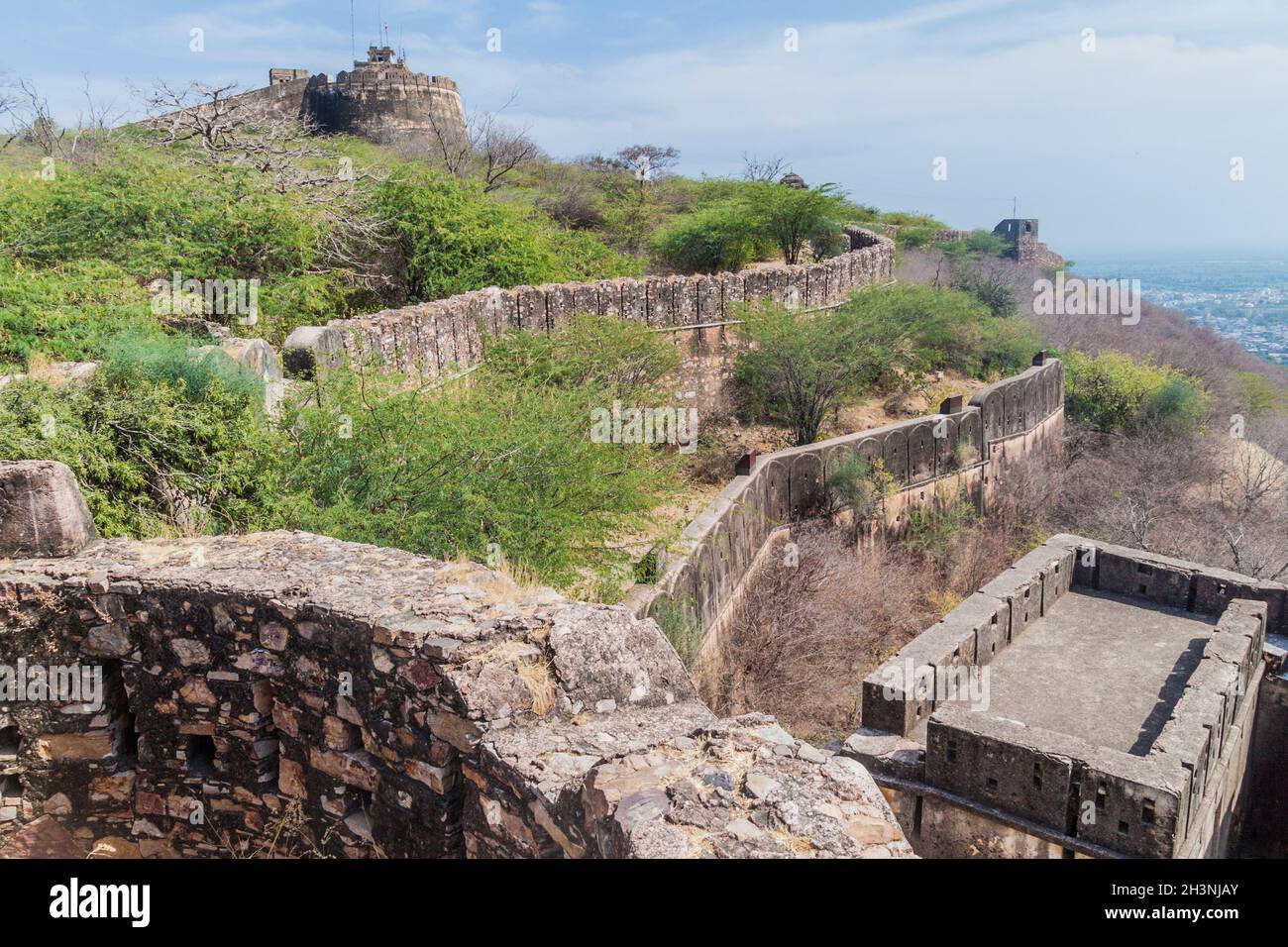 Walls of Taragarh Fort in Bundi, Rajasthan state, India Stock Photo - Alamy