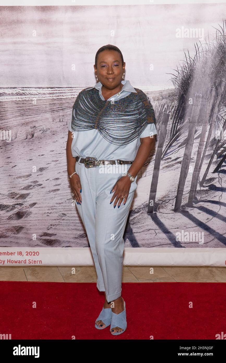 Honoree Robin Brown attends Dan's Papers Power Women of the East End ...