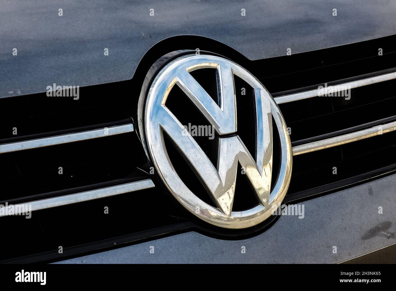 Volkswagen Symbol High Resolution Stock Photography and Images - Alamy
