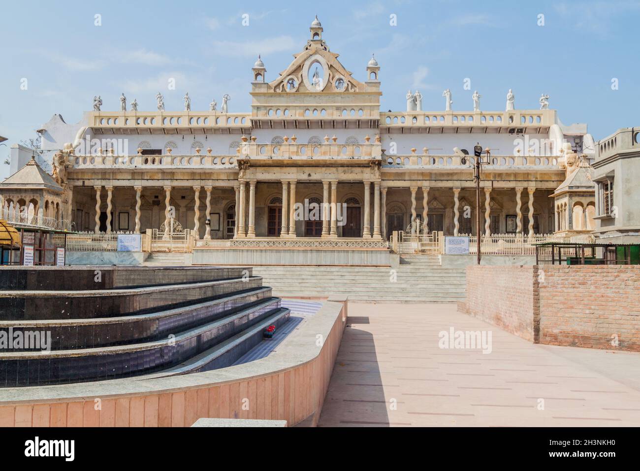 Shahji temple hi-res stock photography and images - Alamy