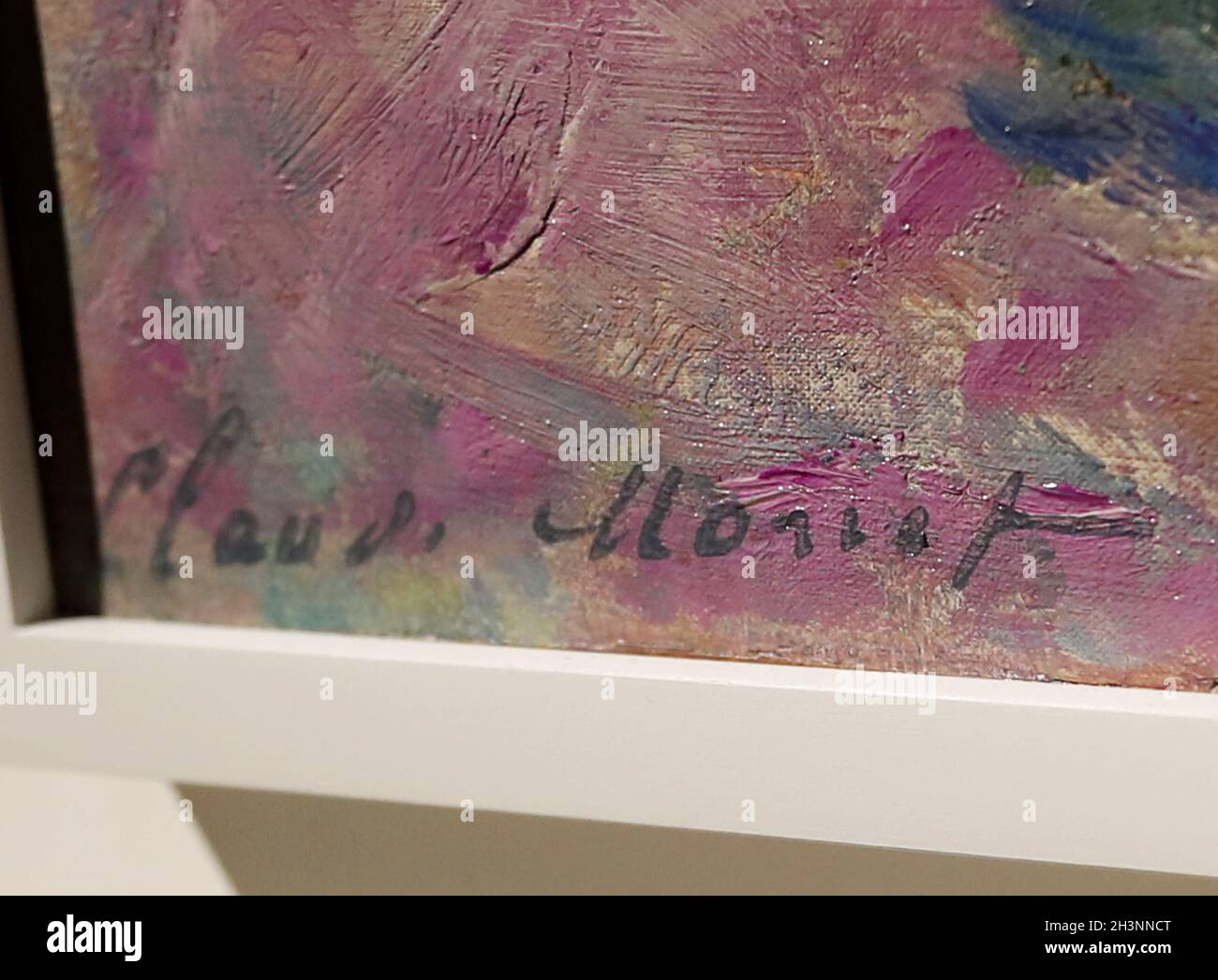 New York, USA. 29th Oct, 2021. The signature of Claude Monet is in the ...
