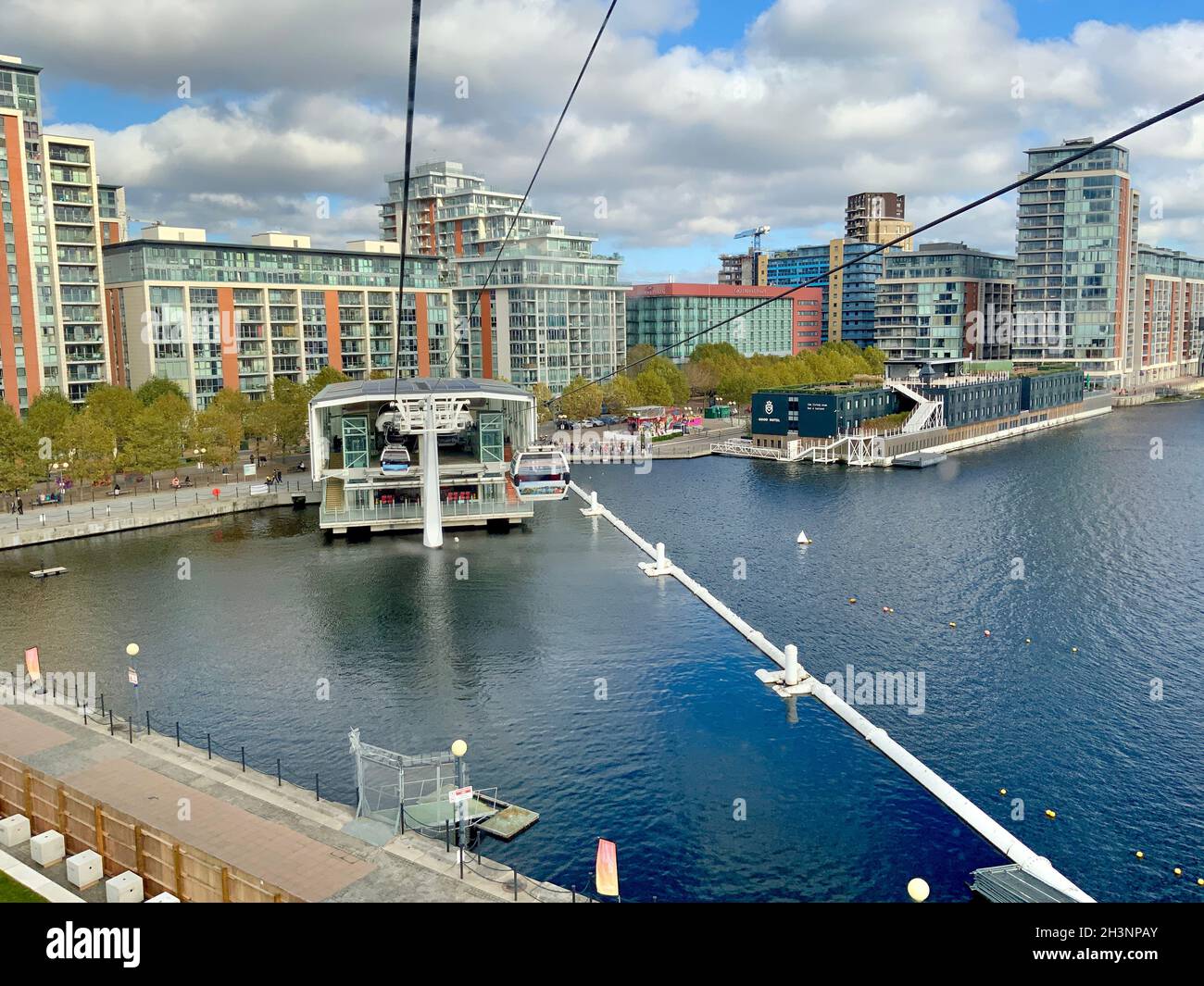 O2 Arena and the Emirates Cable Car in Greenwich, London, United ...
