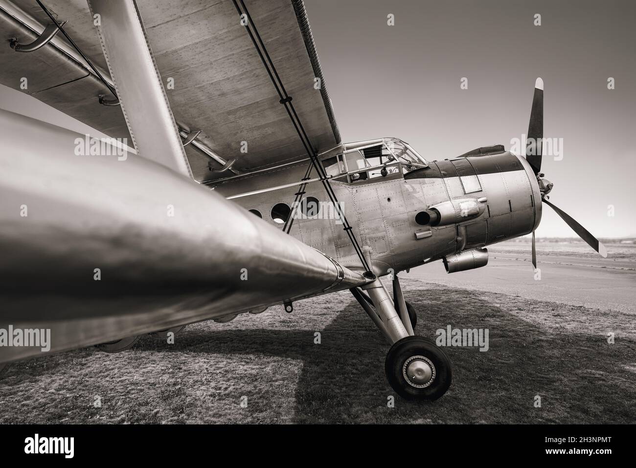 Rotary wing airplane hi-res stock photography and images - Alamy