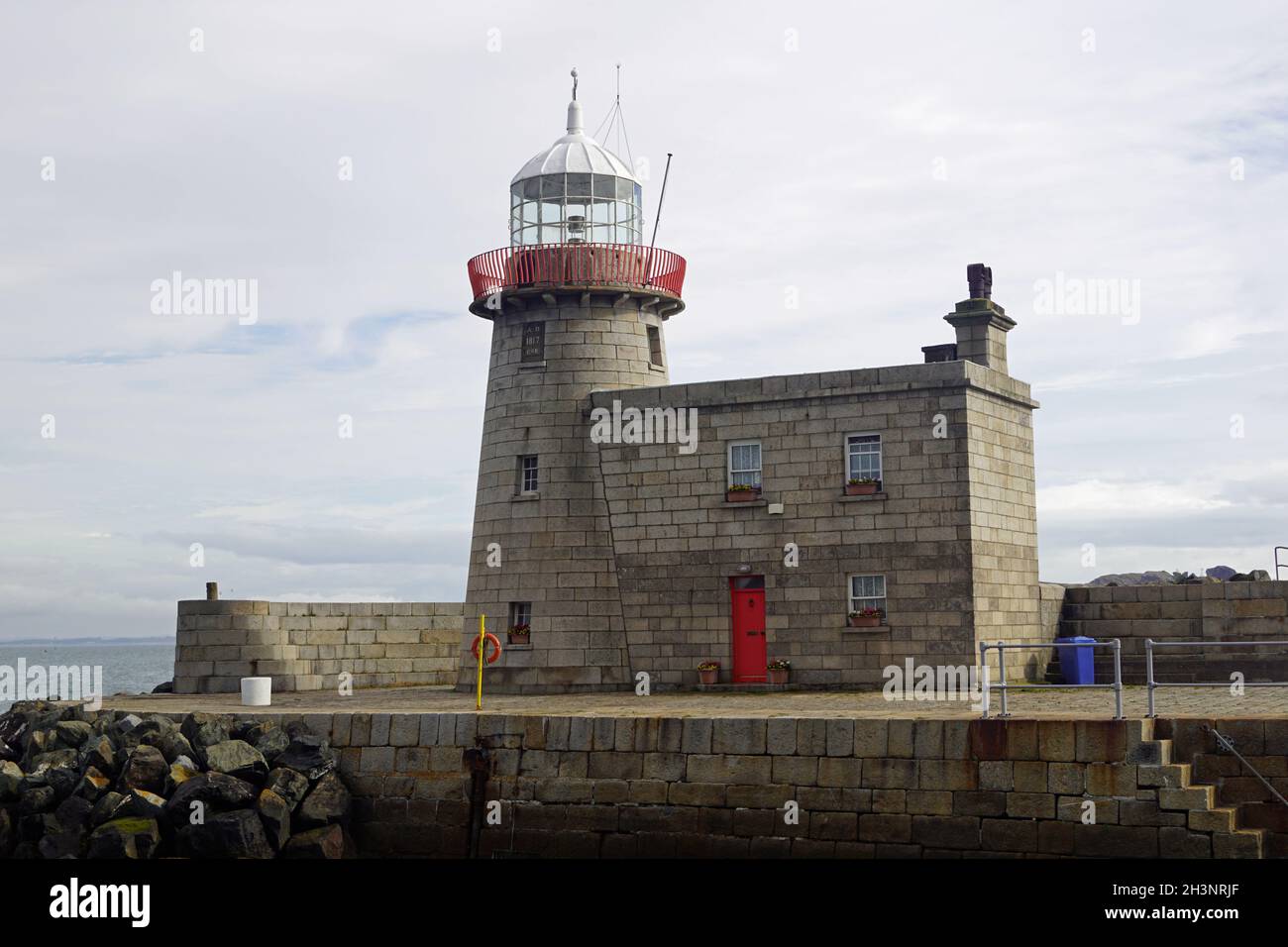 Old Howth Harbour Lighthouse Stock Photo - Alamy