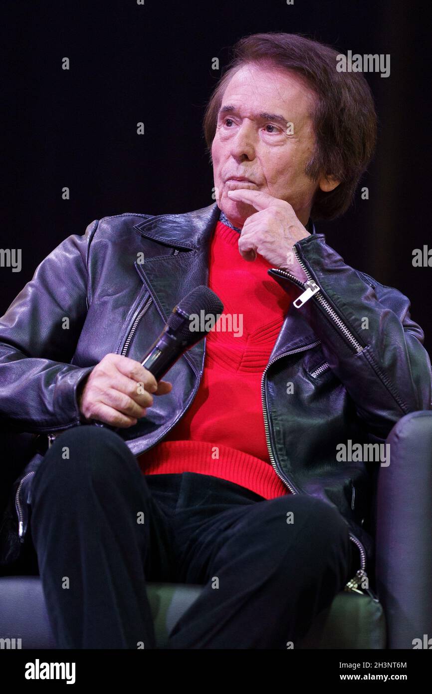 Madrid, Spain. 29th Oct, 2021. Spanish singer, Raphael (Miguel Rafael ...