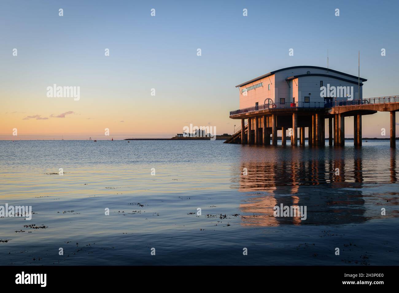 Winter Sunrise captured at the RNLI Lifeboat station, Roa Island ...
