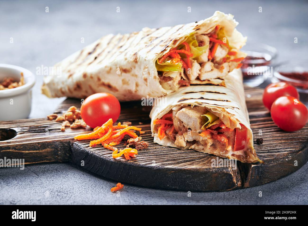 Traditional middle eastern food shawarma hi-res stock photography and ...