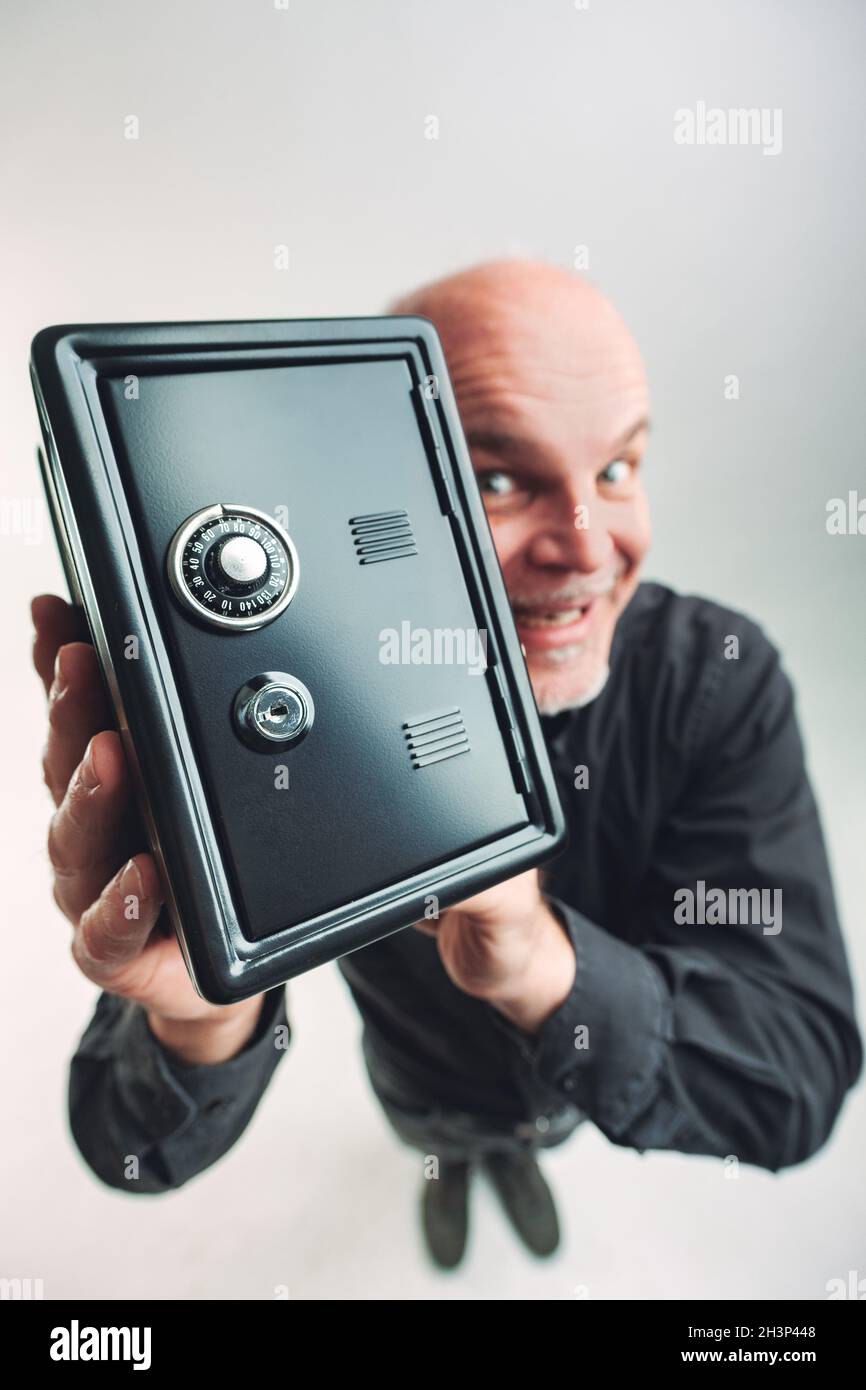 Bank robbery camera hi-res stock photography and images - Alamy