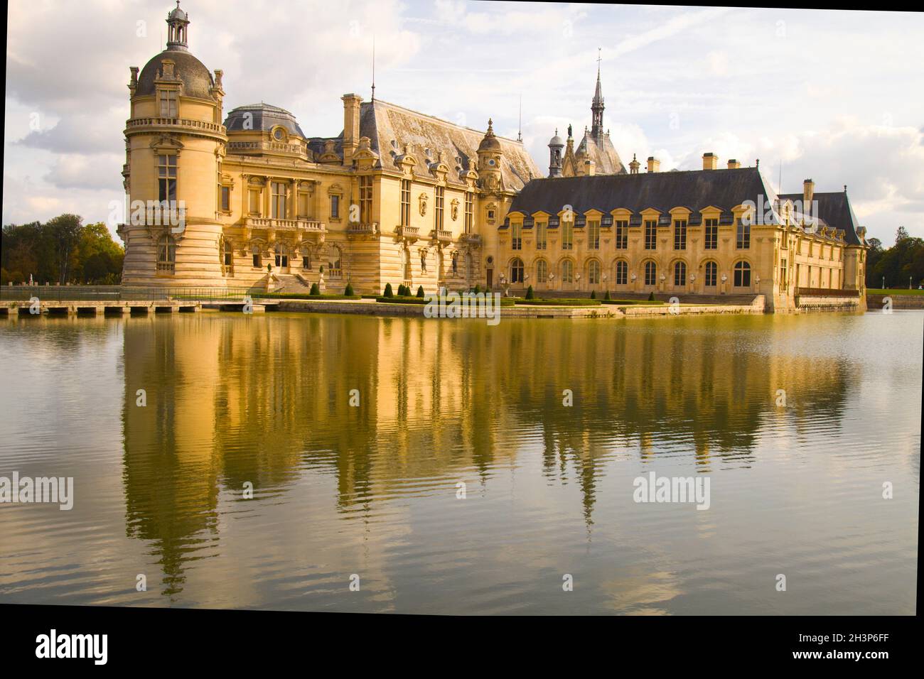 France chantilly hi-res stock photography and images - Alamy
