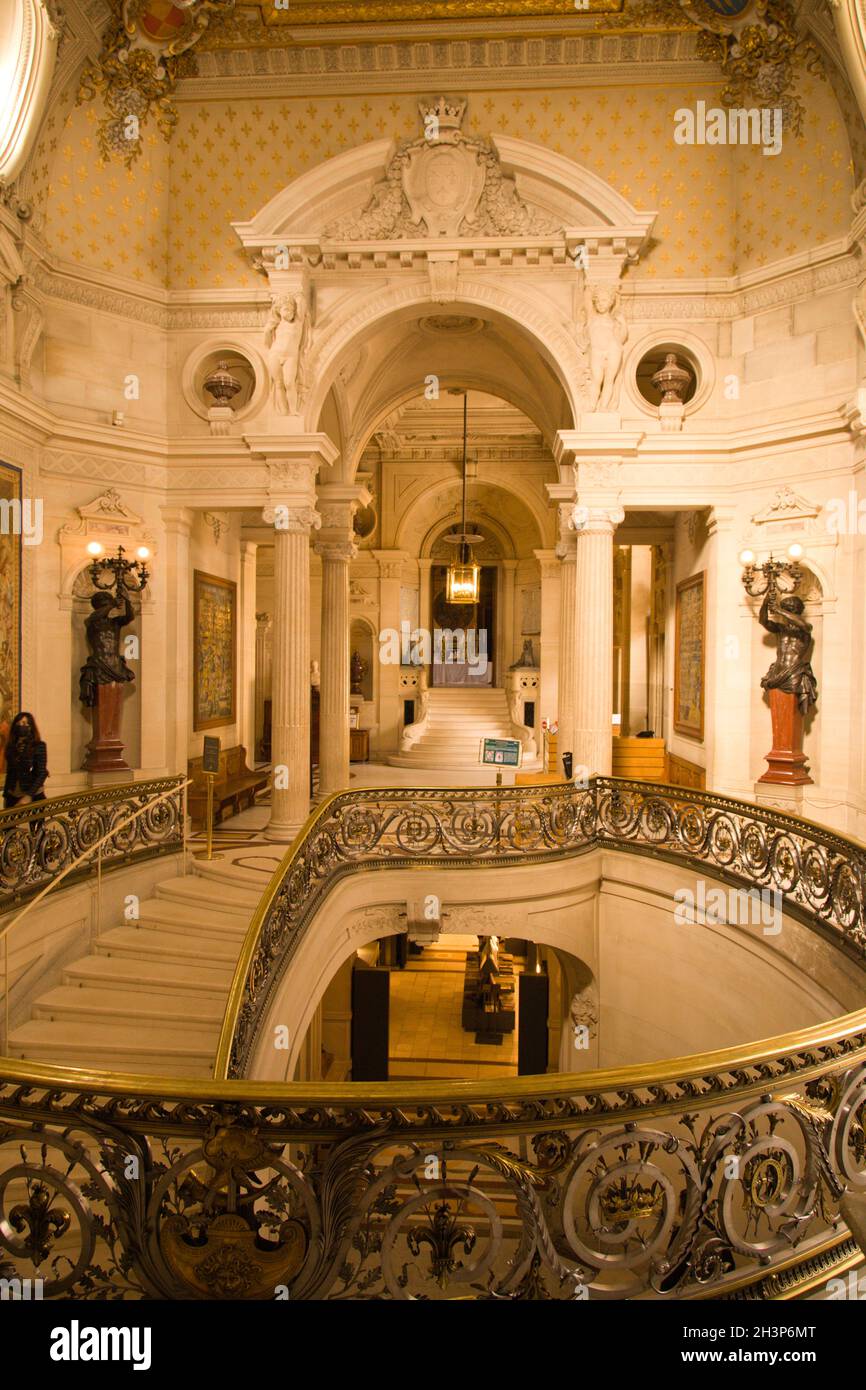 Chateau de chantilly interior hi-res stock photography and images - Alamy