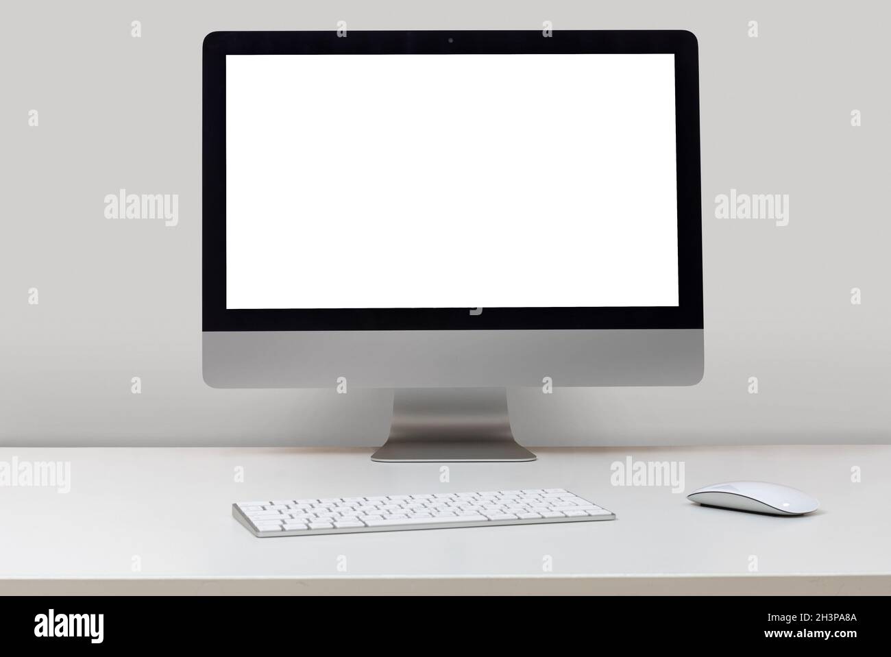Desktop computer internet screen hi-res stock photography and images ...