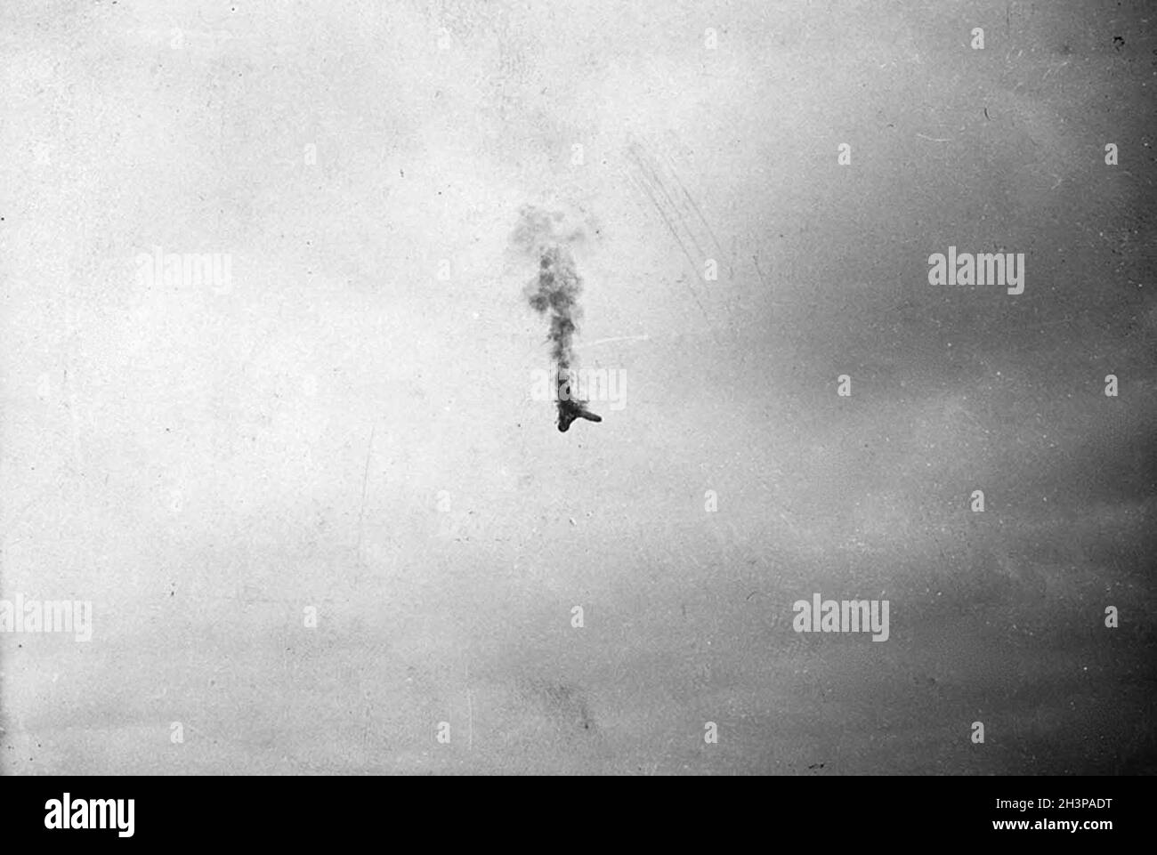 World war one aircraft crash hi-res stock photography and images - Alamy