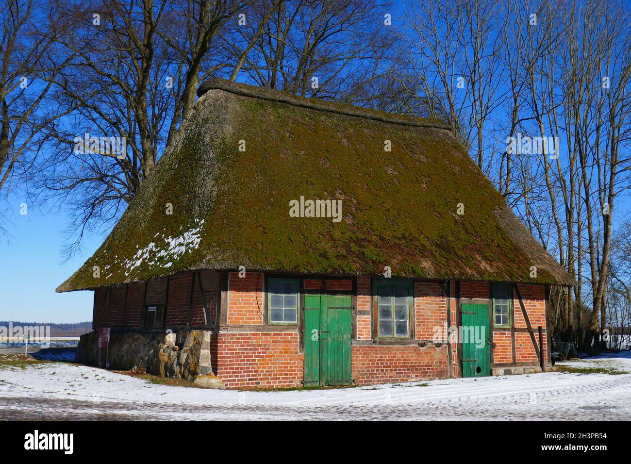 Old farm in northern Germany Stock Photo - Alamy