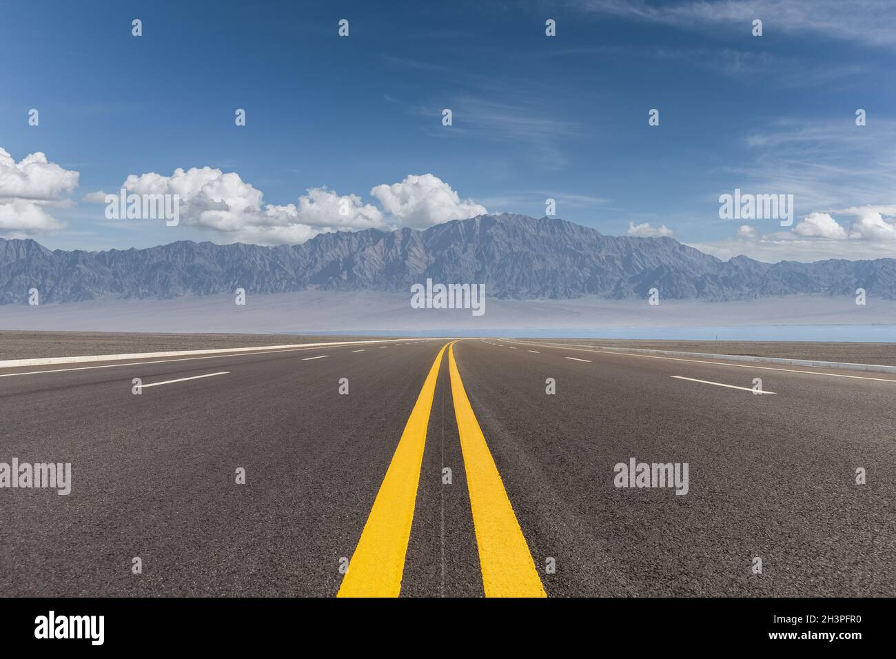 Beautiful highway view Stock Photo - Alamy