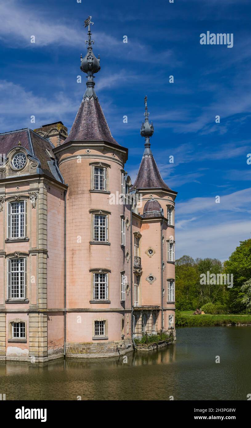 Poeke castle hi-res stock photography and images - Alamy
