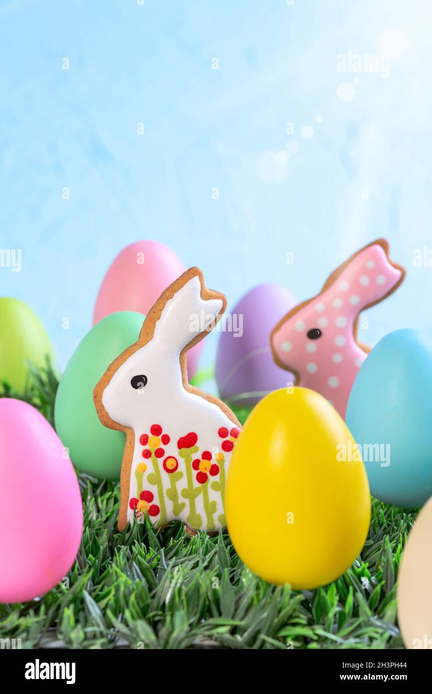 Gingerbread bunnies hi-res stock photography and images - Alamy