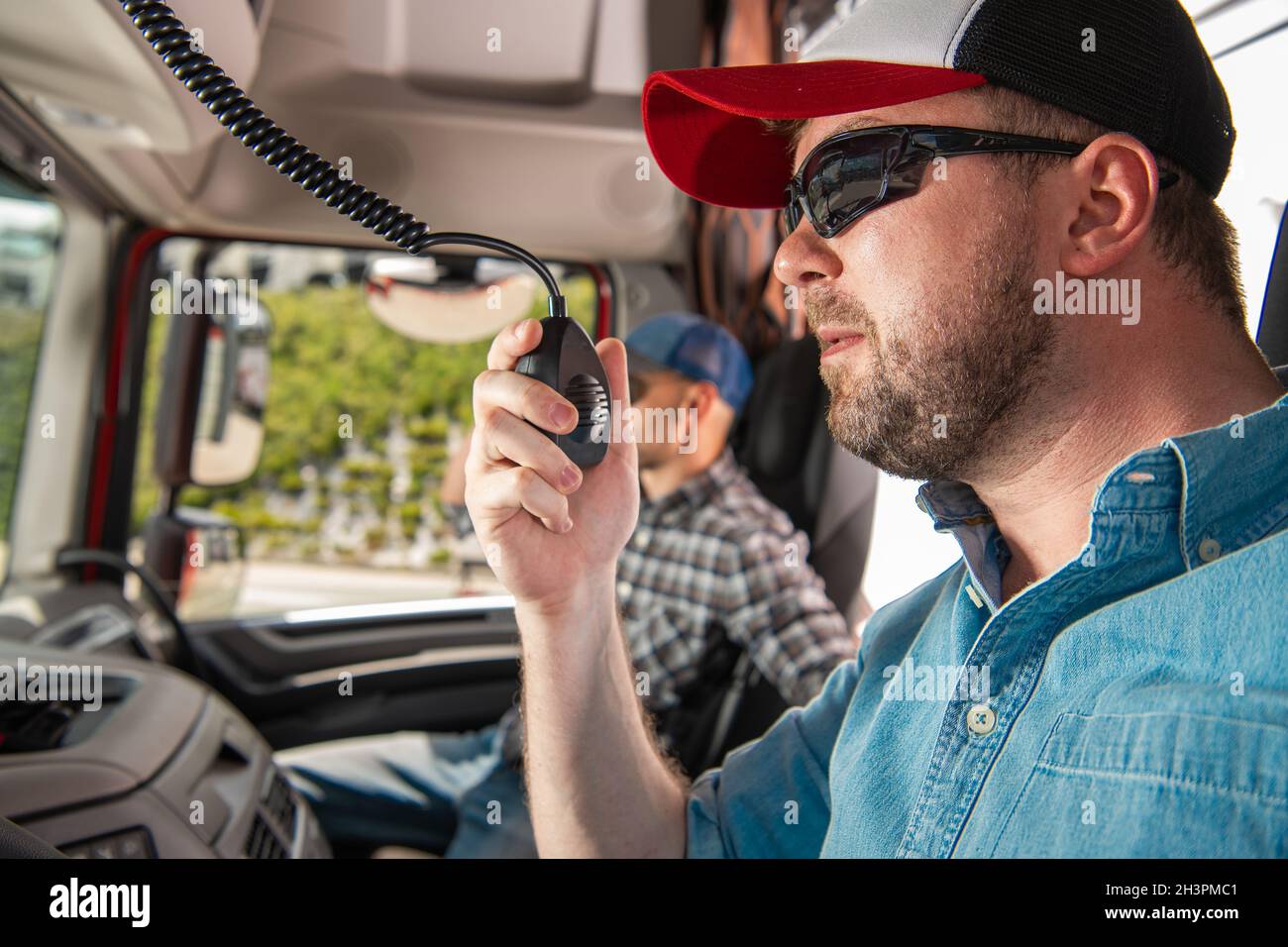 Citizen assistance hi-res stock photography and images - Alamy