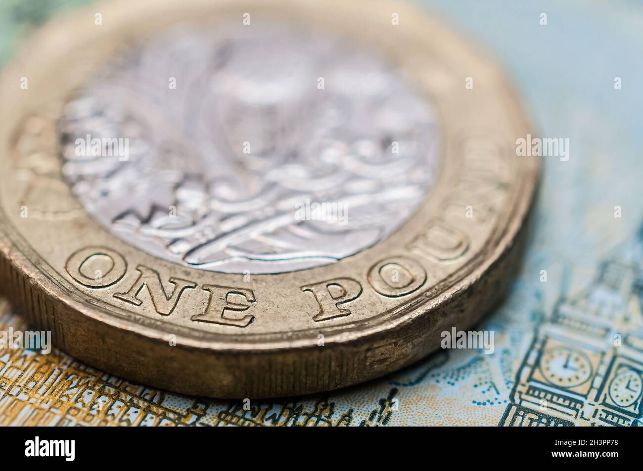 One Pound coin England Stock Photo - Alamy