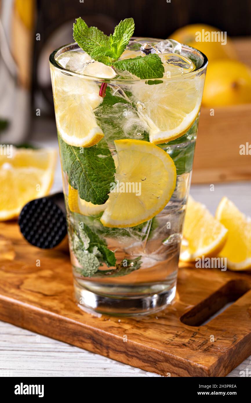 Glass of fresh lemonade Stock Photo - Alamy