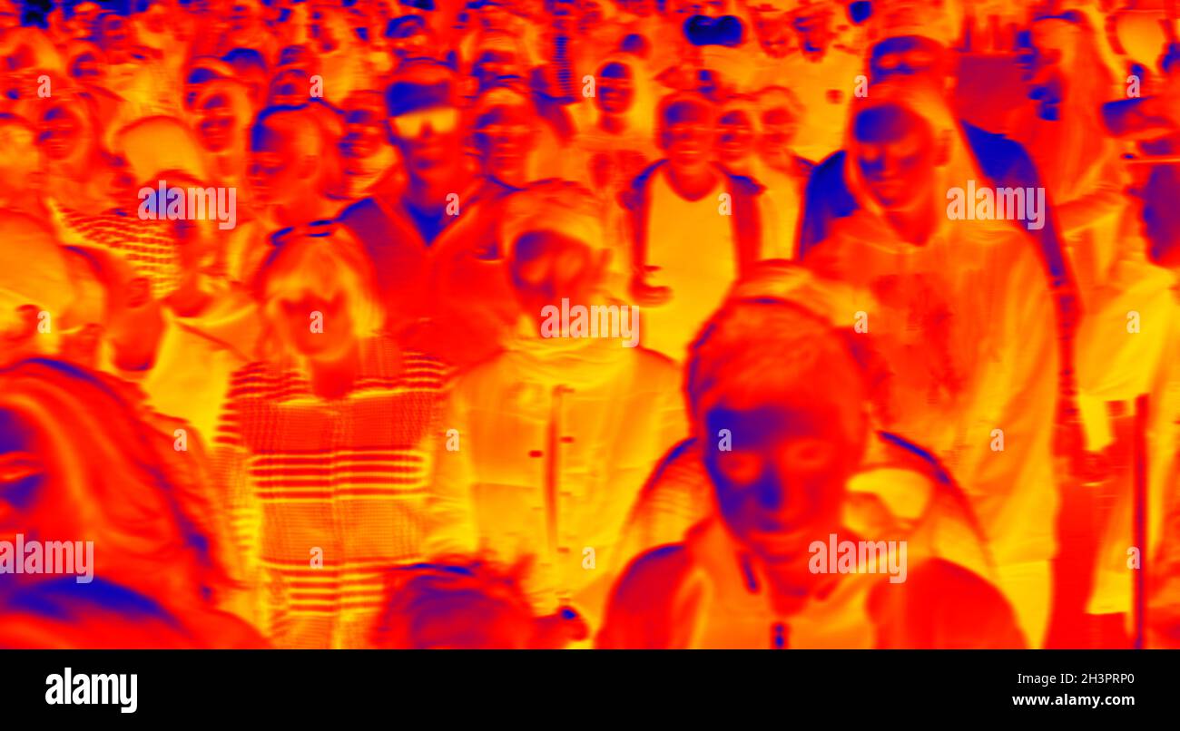 Crowding of people l hi-res stock photography and images - Alamy