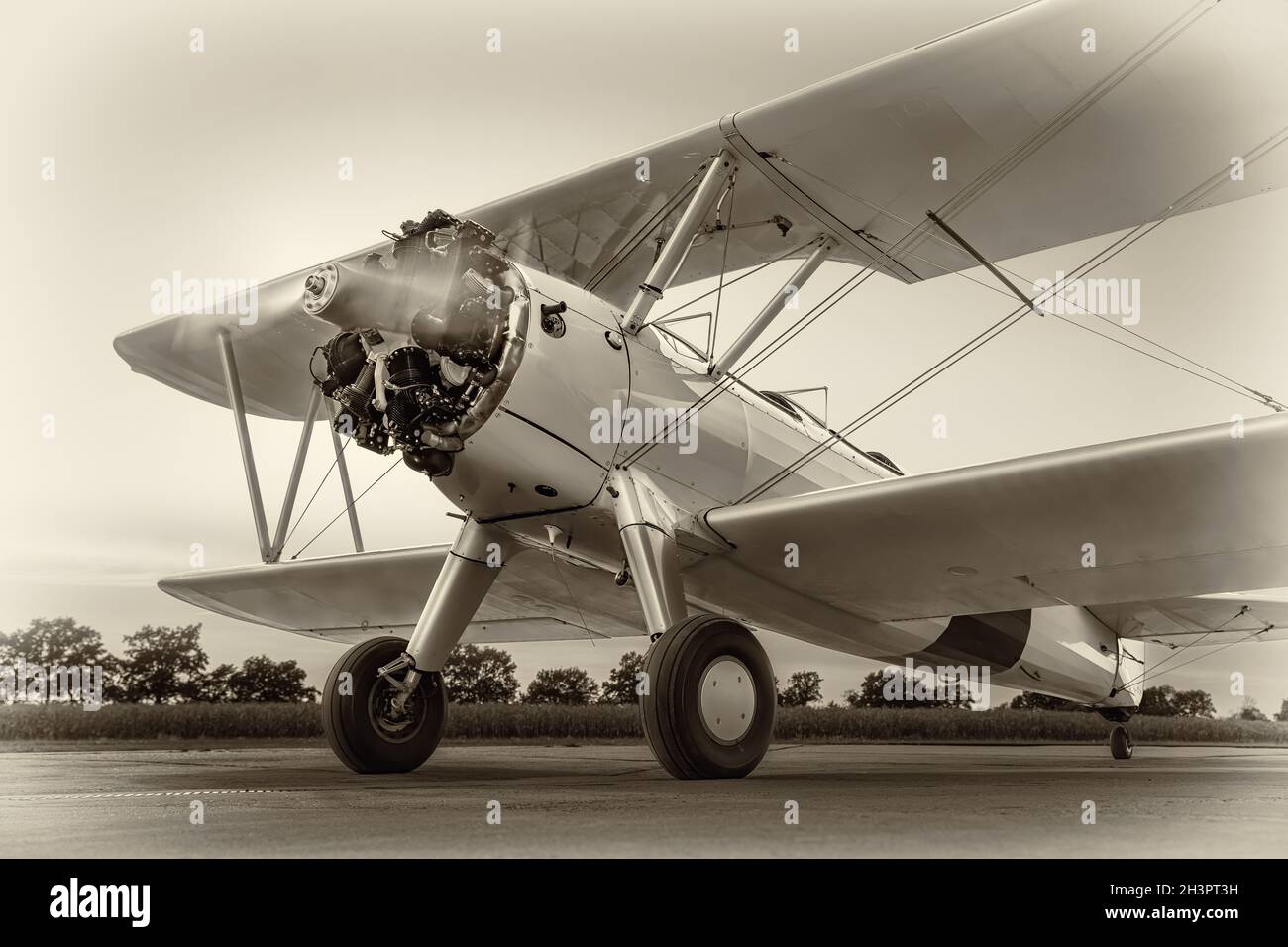 Airplane plane old retro aircraft hi-res stock photography and images ...