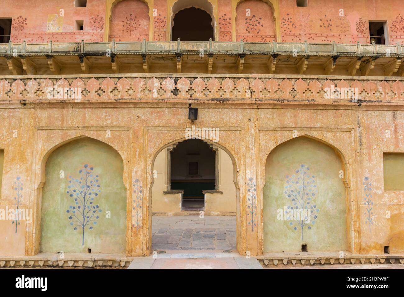 Colorful arches at the Amer Fort in Jaipur, India Stock Photo - Alamy