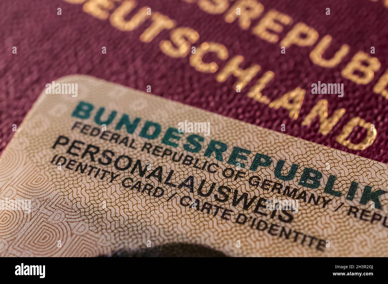 Digitaler Personalausweis in Deutschland Stock Photo - Alamy