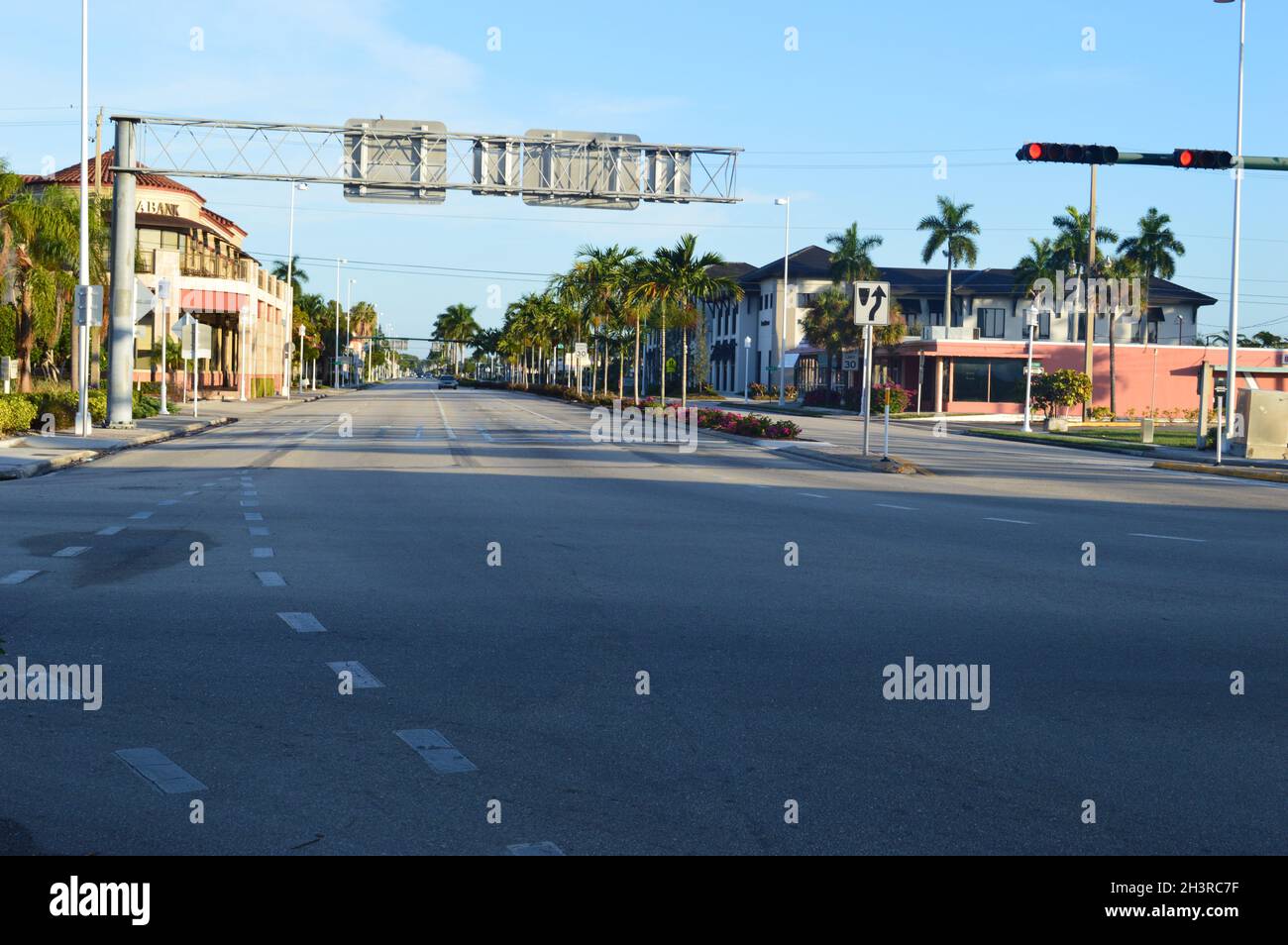 Easy riser hi-res stock photography and images - Alamy