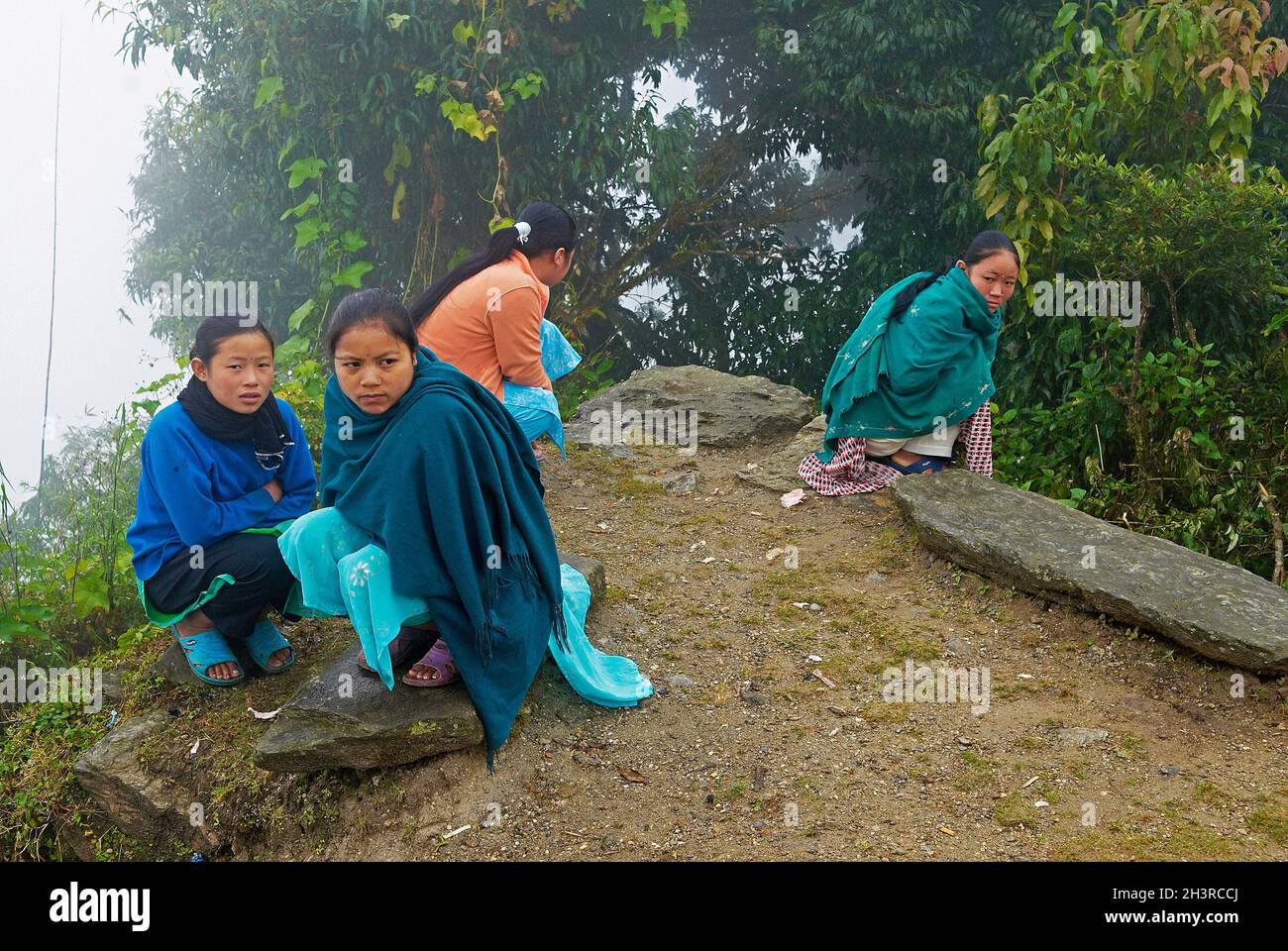 Nepal. Arun valley, East Nepal. Chetri ethnic group young womans Stock ...