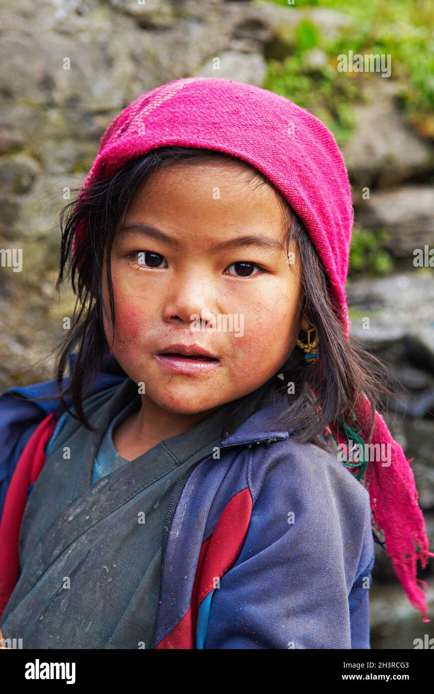 Nepal. Arun valley, East Nepal. Honggaon village, inhabited by Bhote ...