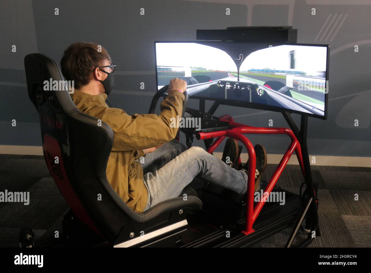 Silverstone Experience Northamptonshire UK speed racing racing car mask ...