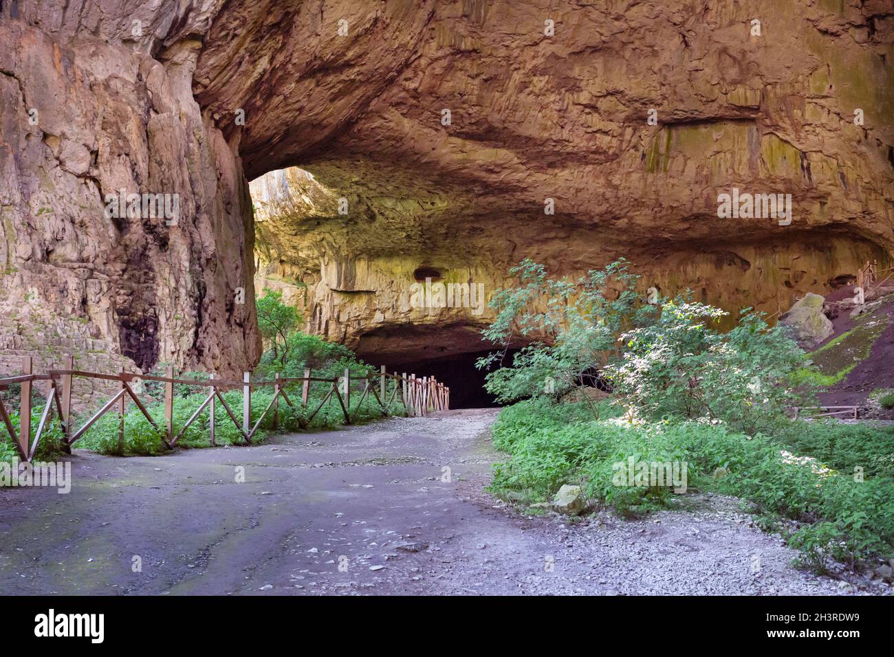 Cave in rock inside hi-res stock photography and images - Alamy