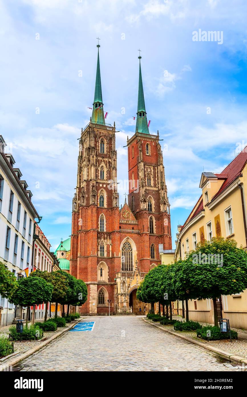 Poland wroclaw ostrow tumski wroclaw cathedral hi-res stock photography and images - Alamy