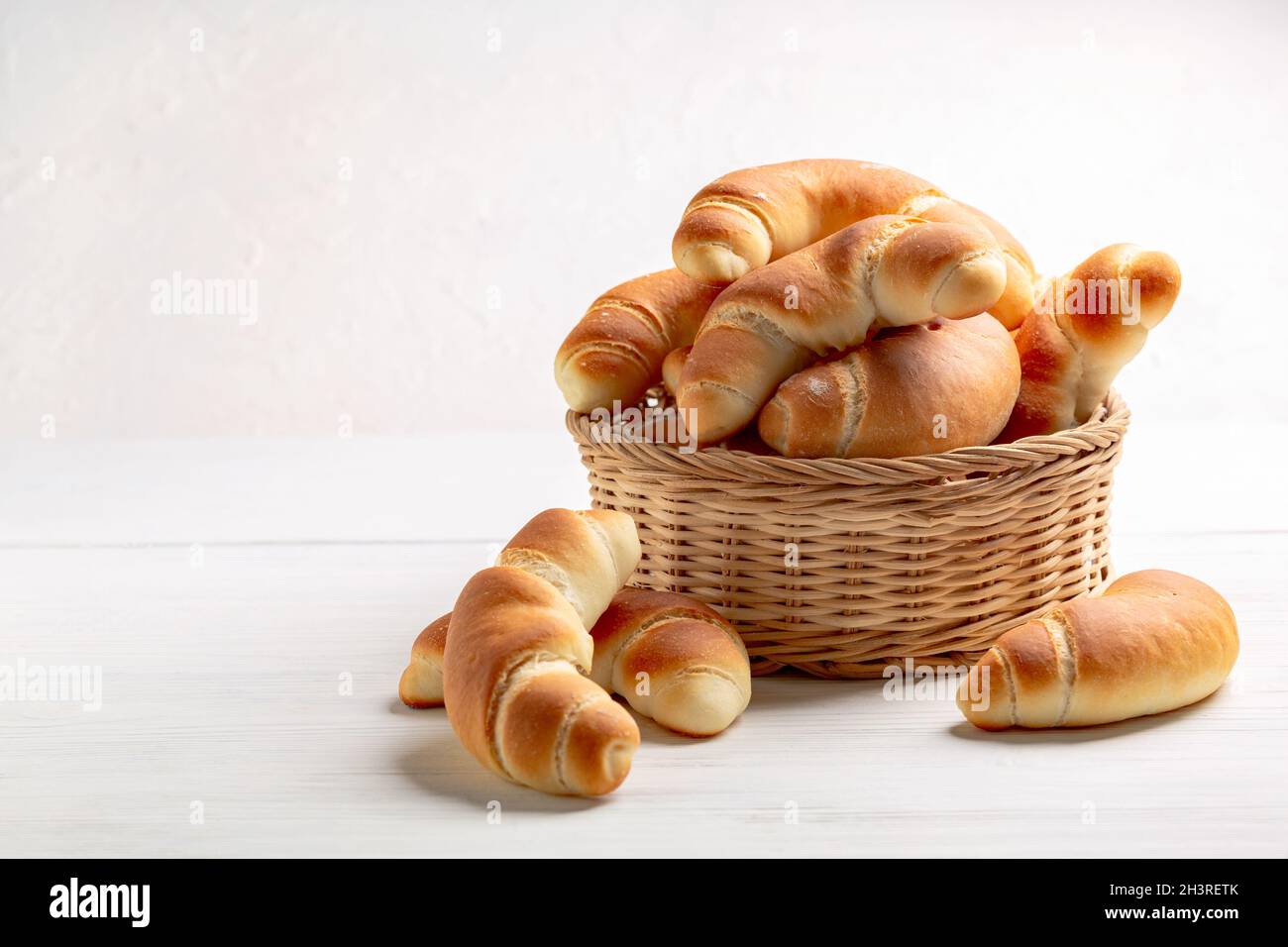 Crescent roll bake hi-res stock photography and images - Alamy