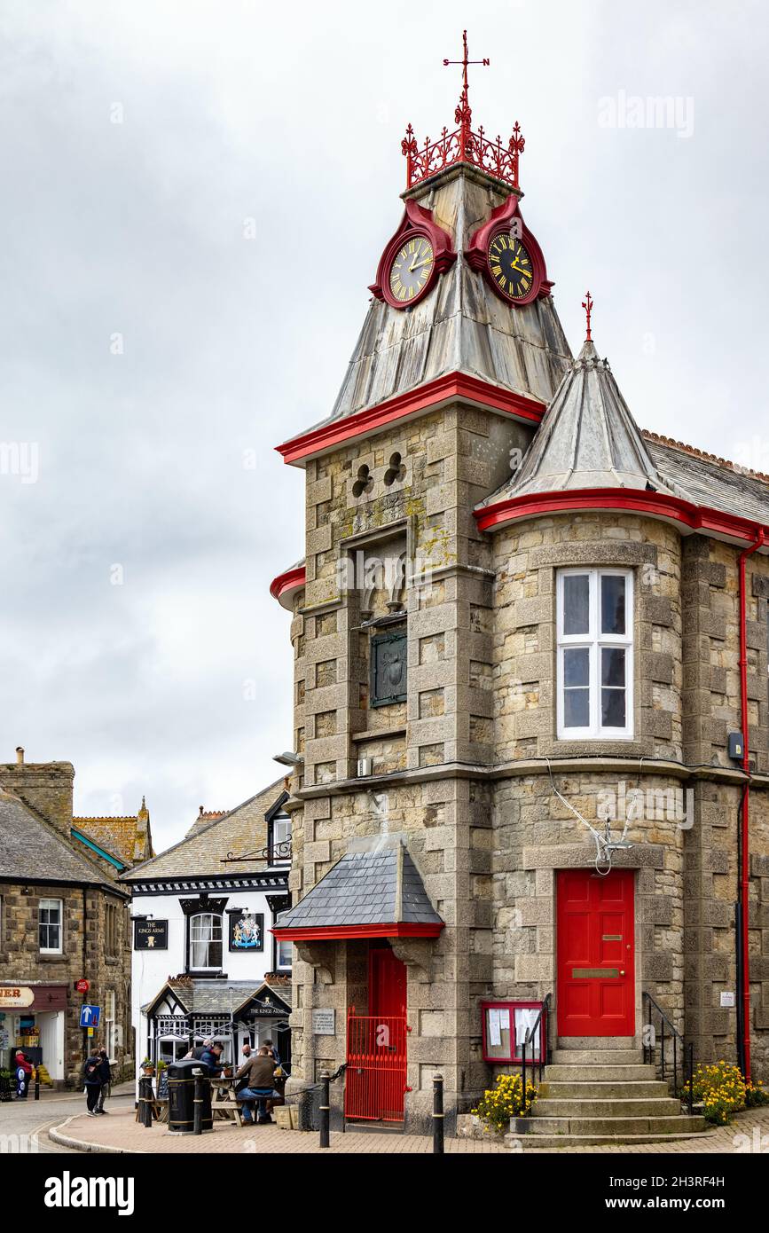MARAZION, CORNWALL, UK - MAY 11 : View of the Town Hall and Museum in ...