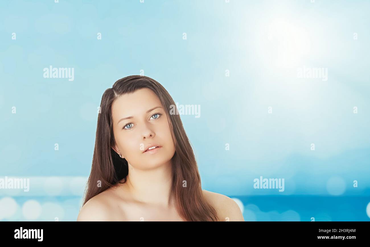 Woman sun cream face beach hi-res stock photography and images - Alamy