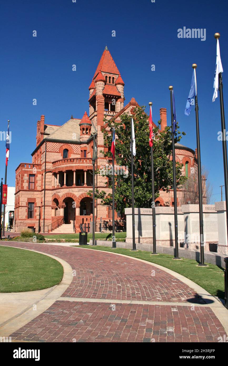 Historic Hopkins County Courthouse in Sulphur Springs, Texas Stock ...