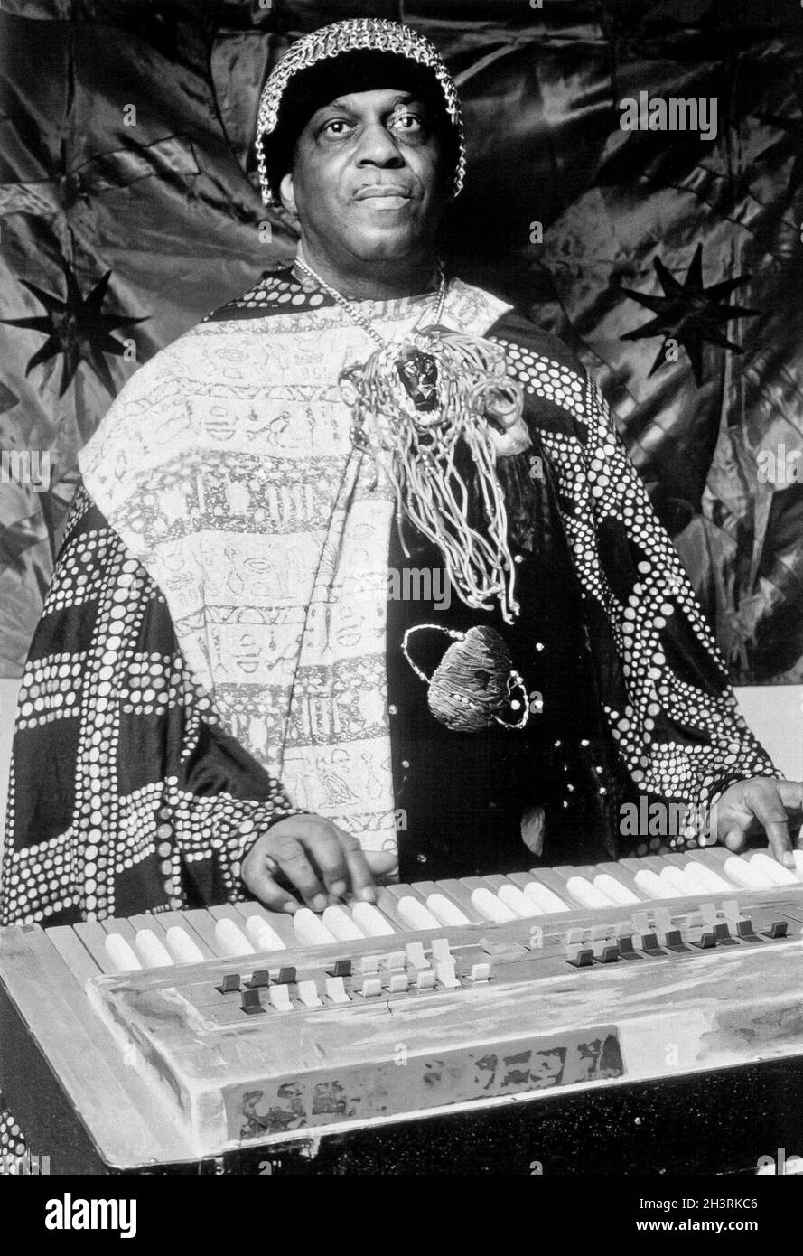 Archival keyboard hi-res stock photography and images - Alamy